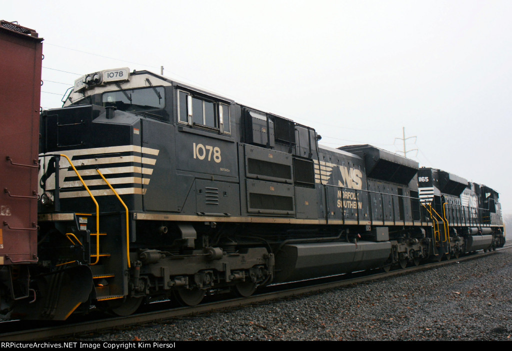 NS 1078